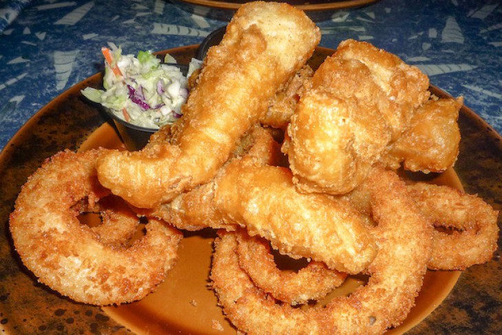 T-Rex Lunch and Dinner Menu | Cara Goldsbury | Luxury Disney Vacations