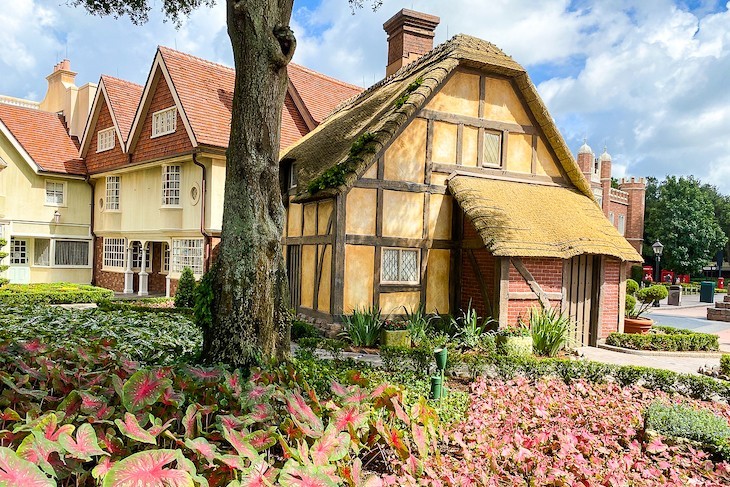 World Showcase | Disney Travel Planning | Cara Goldsbury | Luxury ...